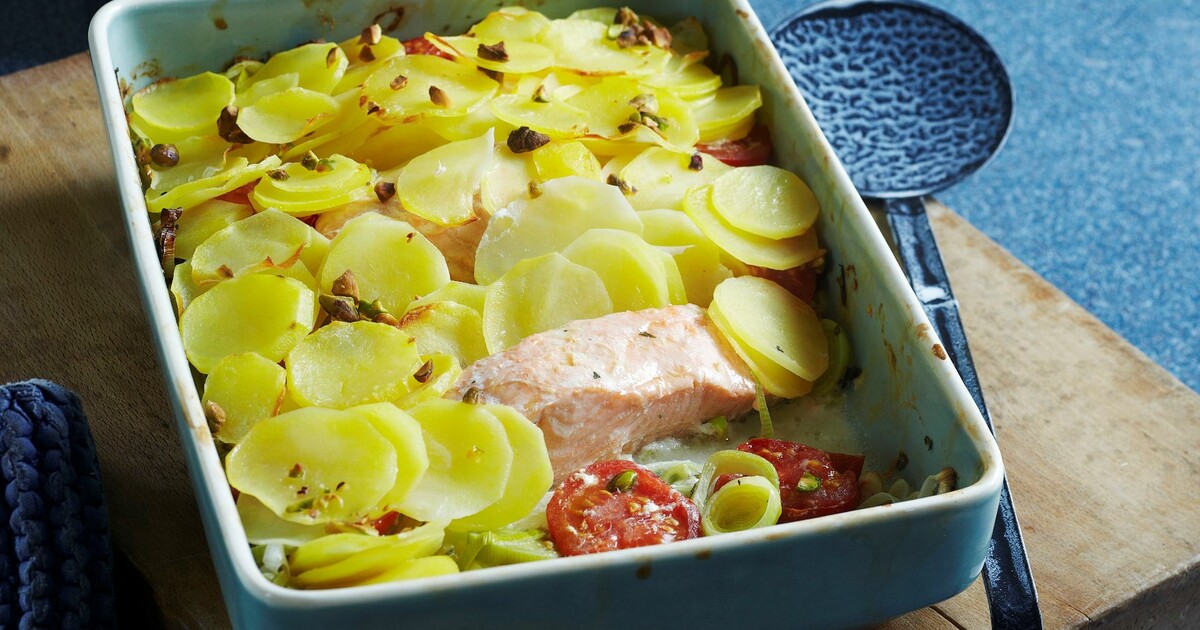 Zalm Met Prei En Tomaat Uit De Oven Visreceptennl