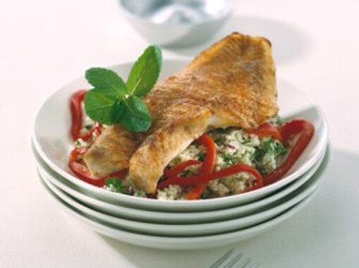 Roodbaars met groente uit de oven | Visrecepten.nl